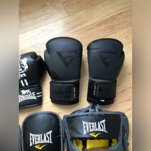 Everlast | Other | 6 Piece Black Boxing Kit Boxing Gloves Gear Set ...
